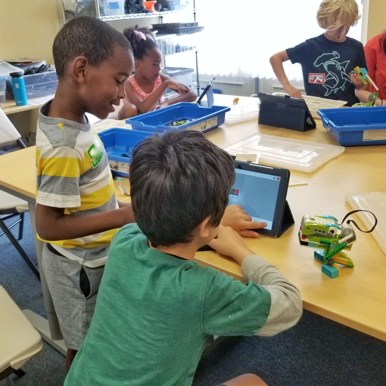 Summer Camp 2025 Open House – Einstein's Workshop